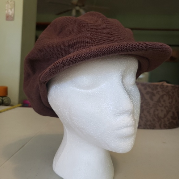 TLC | Accessories | Five Stylish Hats For The Price Of One | Poshmark
